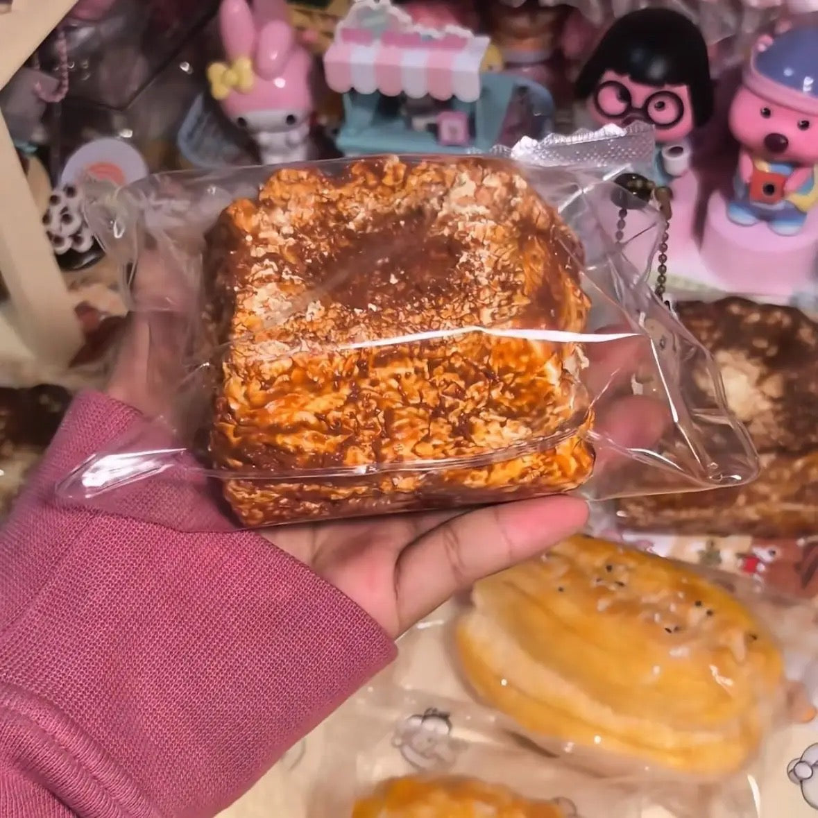 Soft chocolate bread – MEOW SQUISHYS